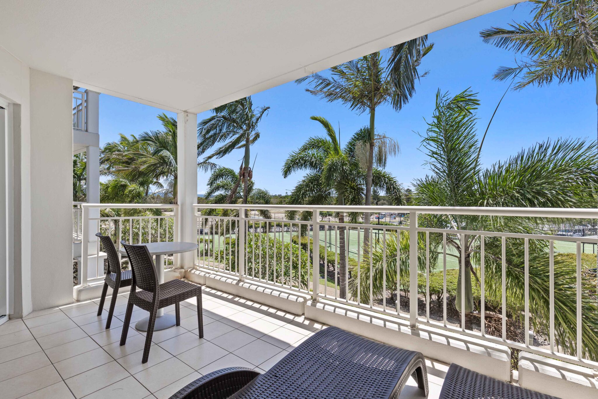 mantra_7214_008 - Ray Real Estate Agents Casuarina